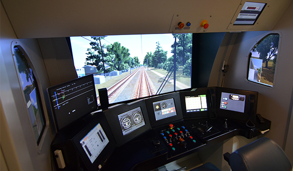 Train simulators: a fullscope cab weighing just 740 kg | CORYS